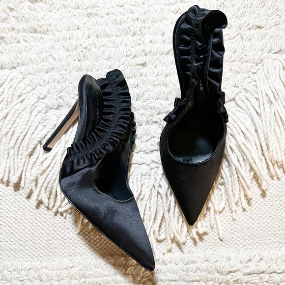 Good American | Shoes | Good American Black Satin Show Off Ruffled ...